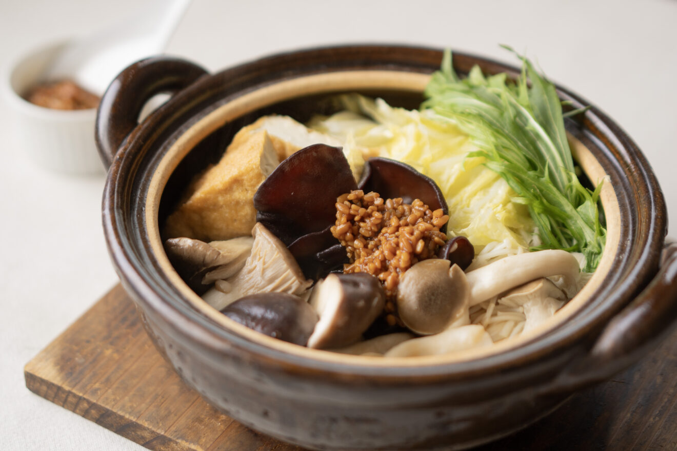 きのことはくさいの醤油麹鍋 | 坂ノ途中 | 100年先もつづく、農業を。